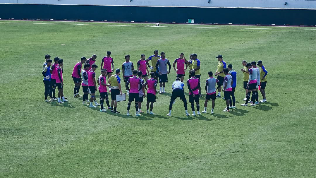 Harga Tiket Arema FC Musim 2025/2026 Naik, VVIP Paling Fantastis ...